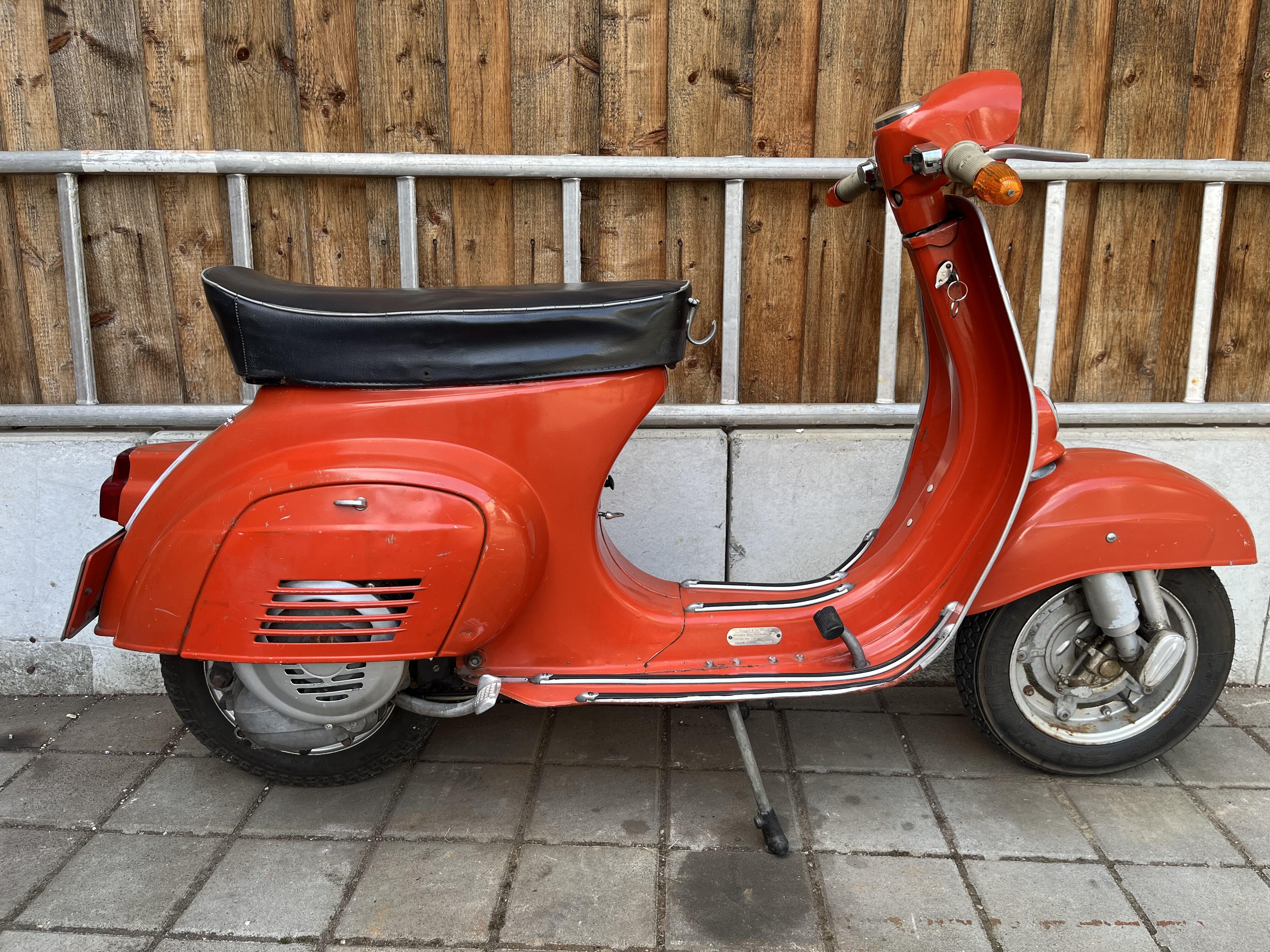 Vespa Super Sprint 50 Rosso Corallo Olack - Kaufberatung/Verkaufsberatung für Vespa und ...